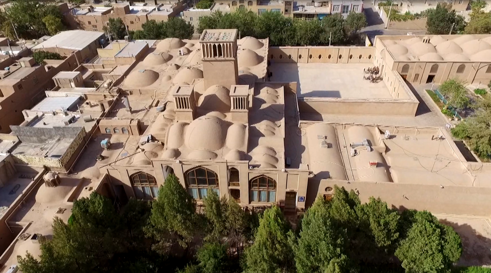 An Insiders View of the Country: Wind Towers in Yazd